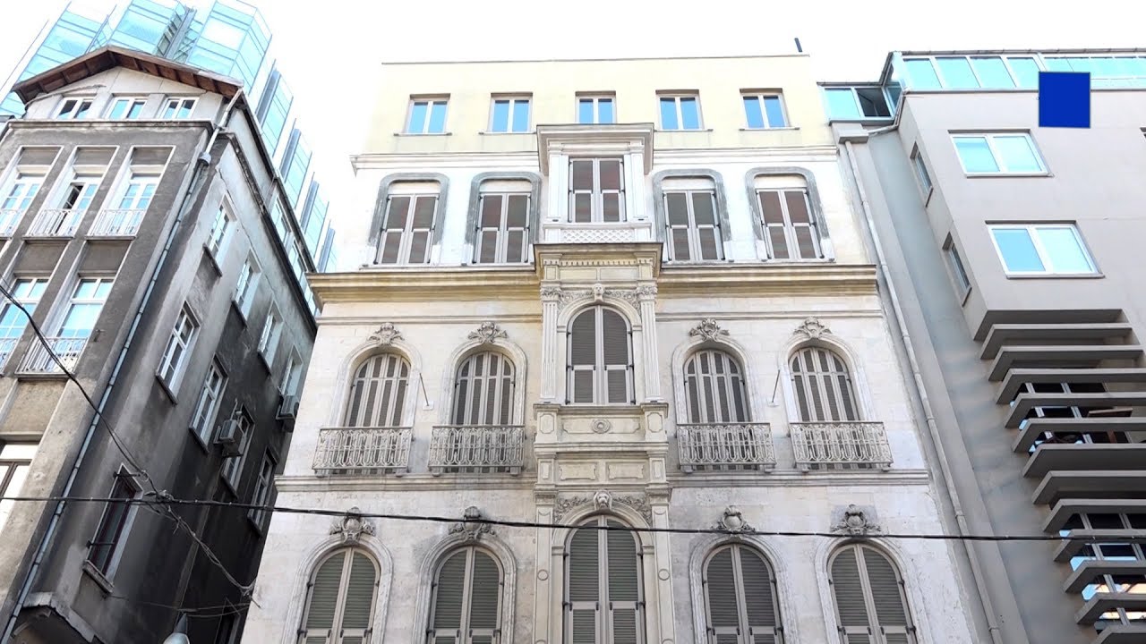 Biennale di Istanbul: al SALT, una mostra tra censura ed erotismo