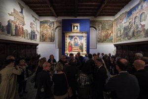 Il Ritorno della Pala dei Decemviri di Pietro Perugino | Galleria ...