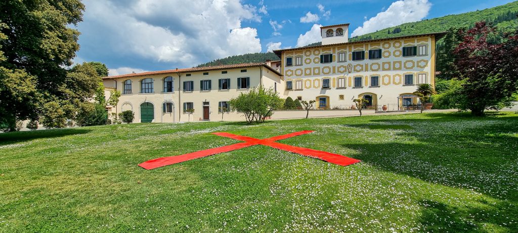 'L'isola dei pirati': Antonello Ghezzi a Villa Rospigliosi, Prato