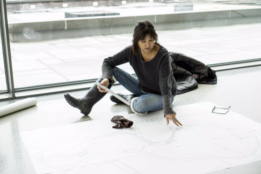 L'artista Maya Lin vince l'Annual Crystal Award di Davos