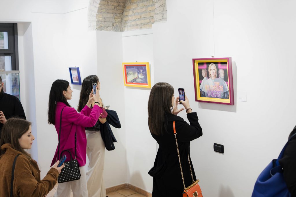 “Arcipelago Esistenziale” la prima mostra personale di Giulio Marchetti