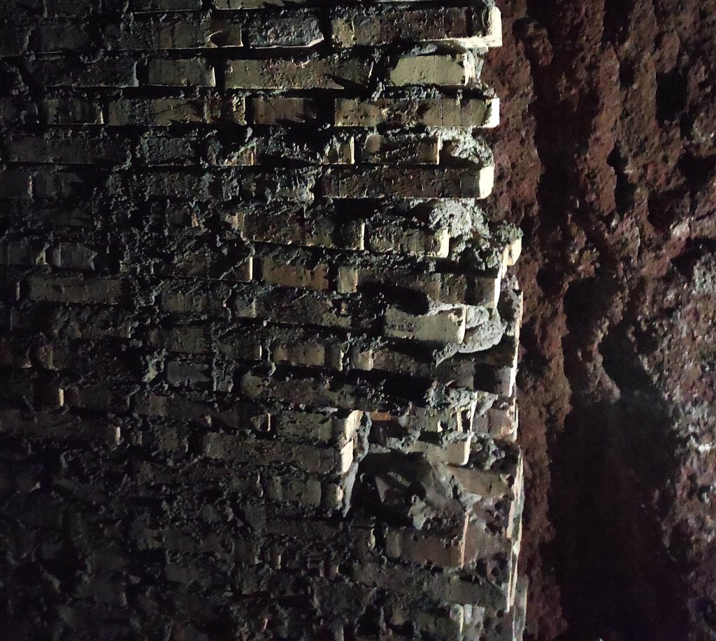 Nigredo, estate sotterranea: l’installazione di Greg Jager a Roma