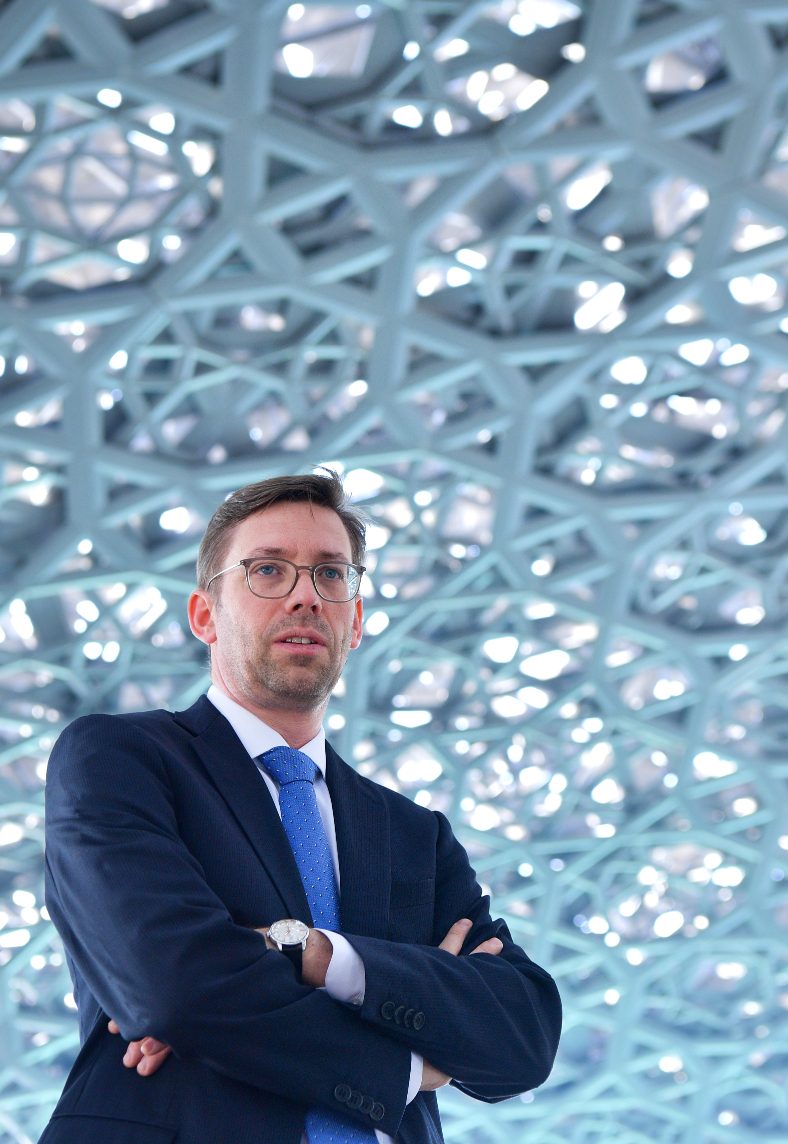 Il Louvre Abu Dhabi nomina nuovo direttore scientifico: chi è Guilhem André
