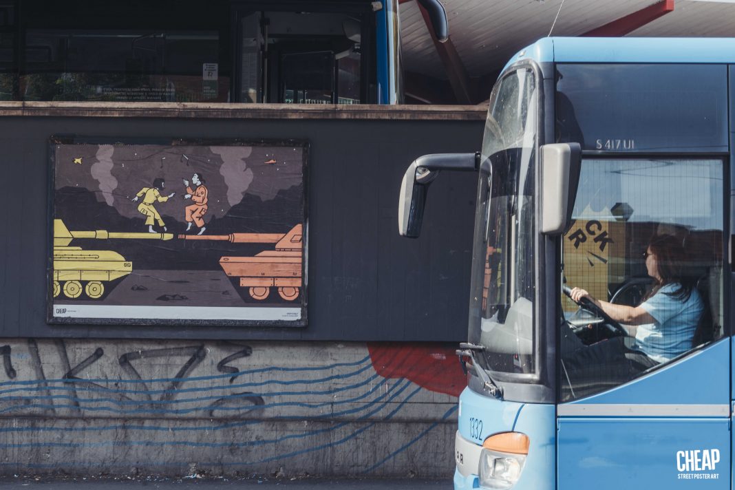 200 poster in strada per sabotare la retorica della guerra: è la nuova ...