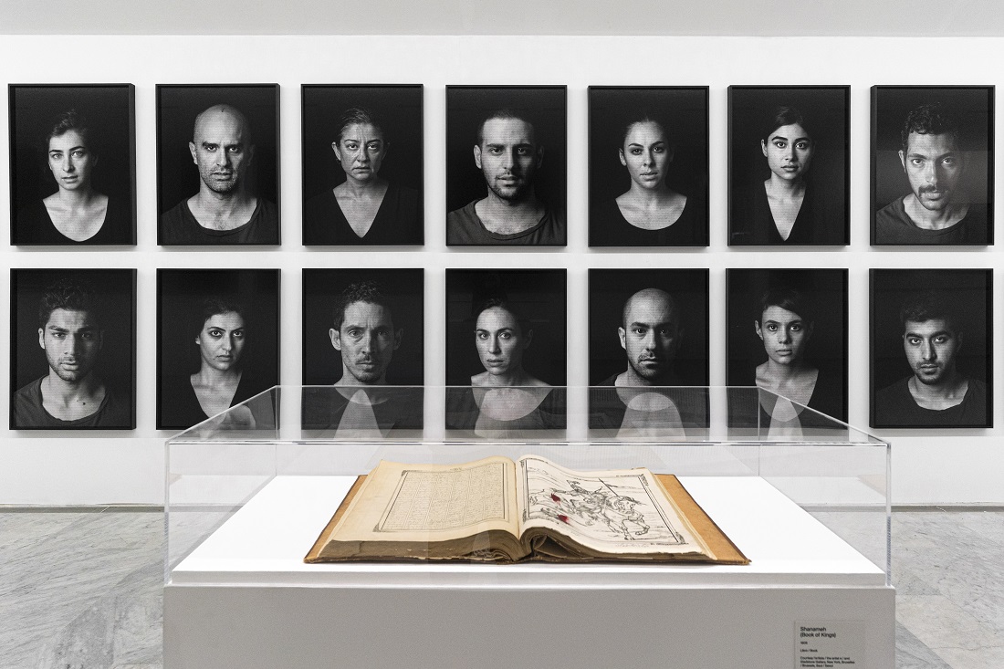 Shirin Neshat: la storia dell'artista e dissidente politica al PAC di ...