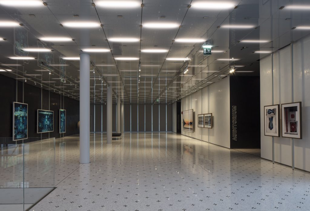 Il MAST di Bologna dedica una mostra ai fotografi Bernd e Hilla Becher