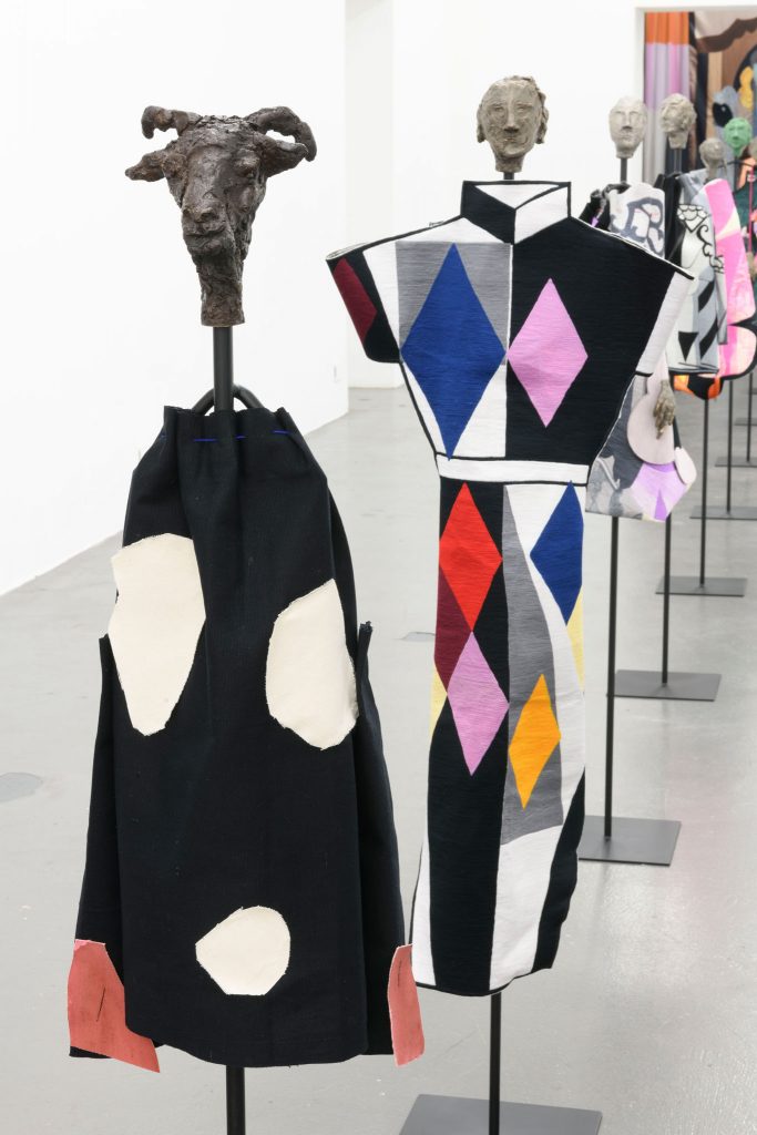 Sally Smart - The Artists Family - exibart.com